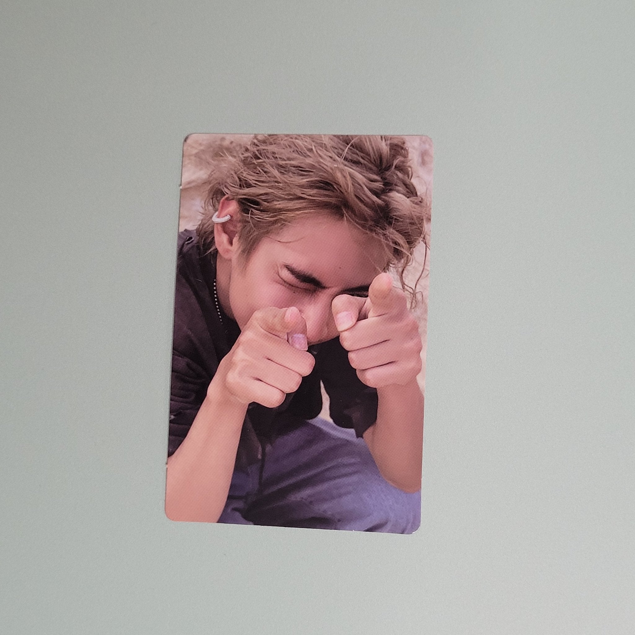 V Layover Album PC – KPop Idol